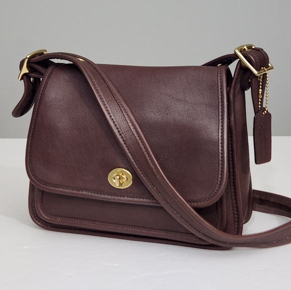Coach | Bags | Vintage Coach Ramblers Legacy 96 Crossbody Shoulder Bag ...